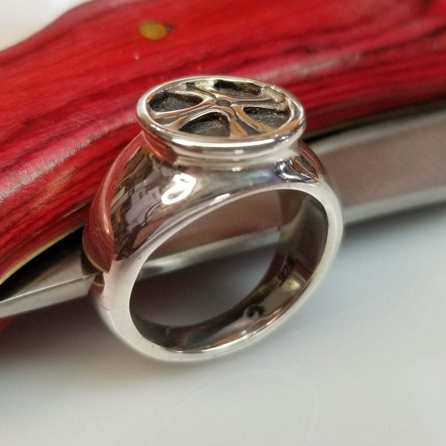 Hand-Carved Maltese Cross Solid Silver Signet Ring - Knights of Malta ...