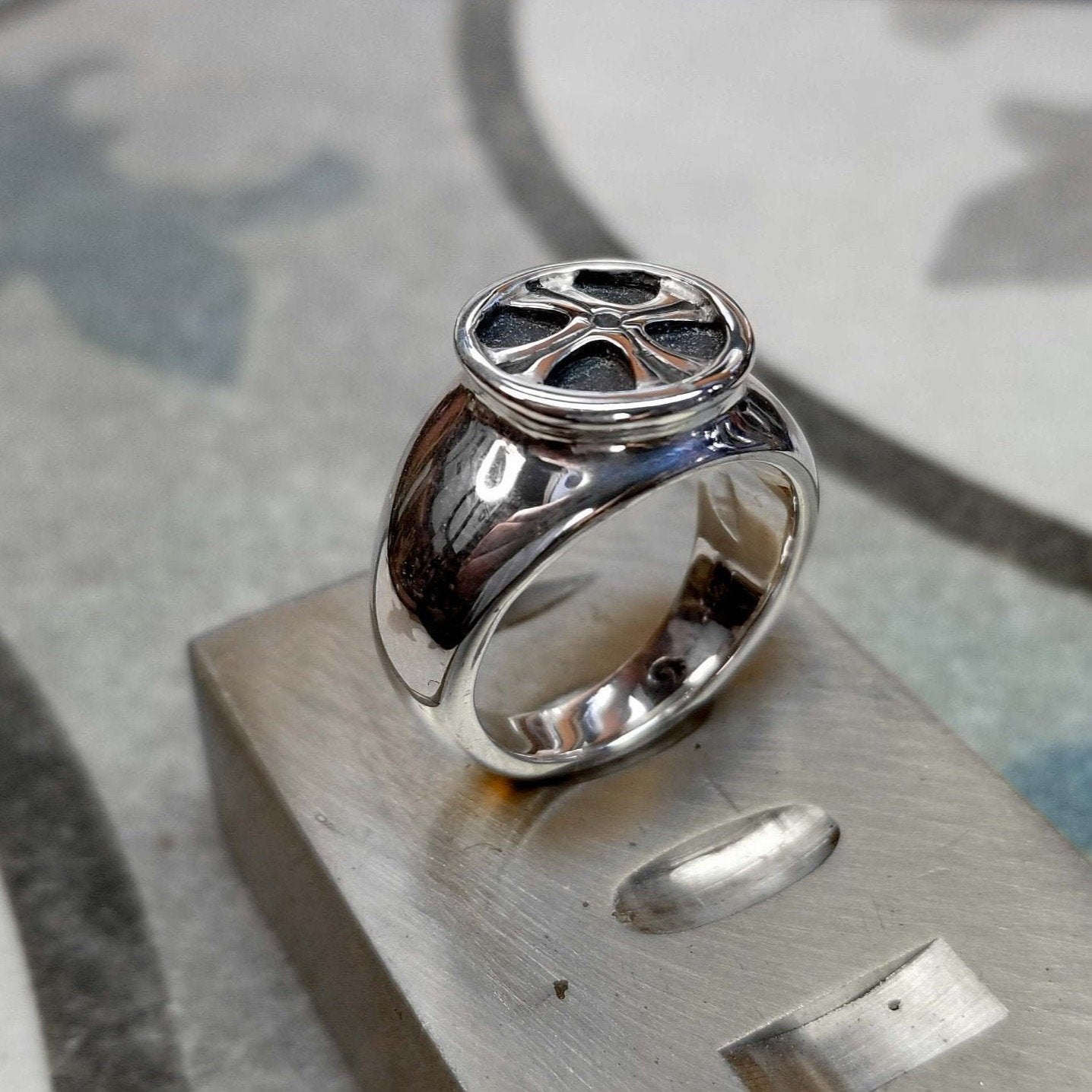 Hand-Carved Maltese Cross Solid Silver Signet Ring - Knights of Malta ...