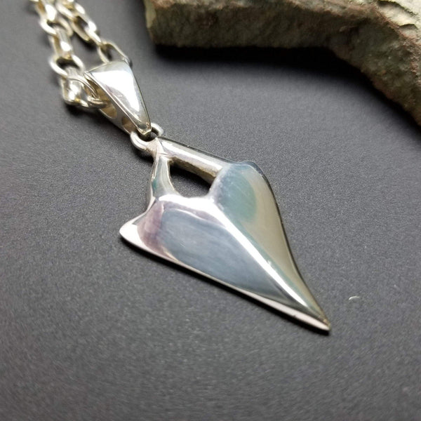 Make a Bold Statement with an Arrowhead Silver Pendant and Heavy Oval ...